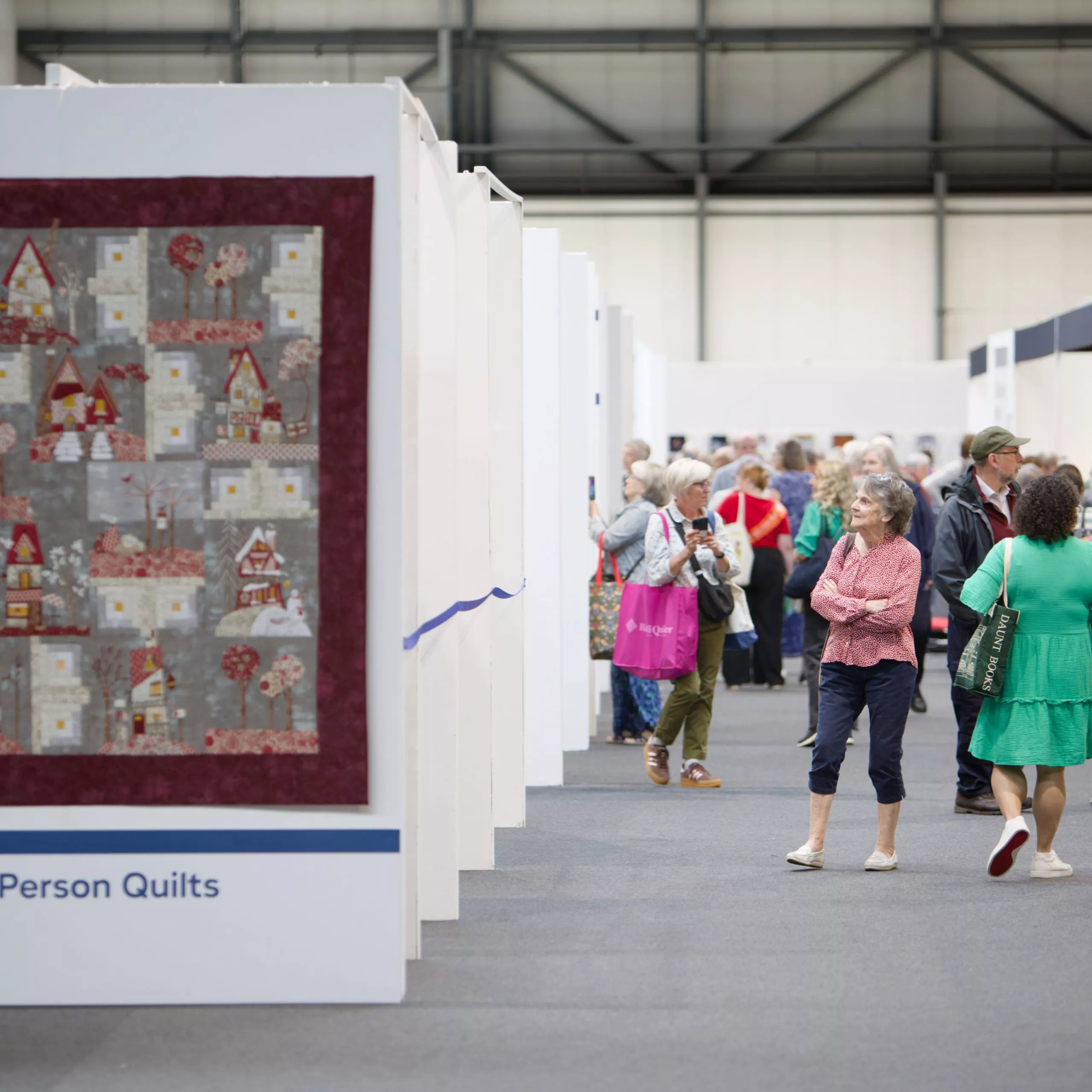 About The Competition - The Festival of Quilts